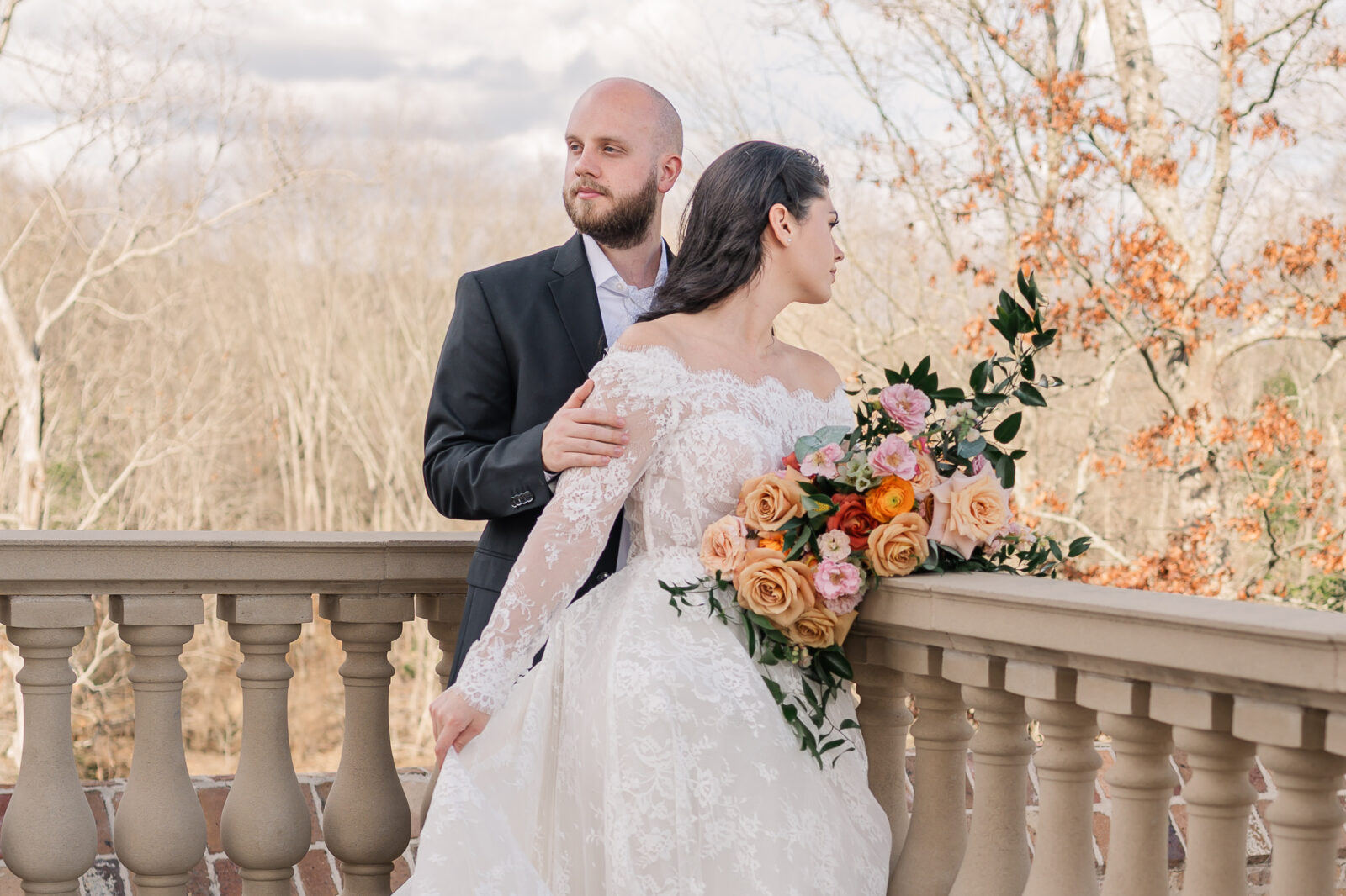 The Oxbow Estate | A Luxurious Waterfront Venue